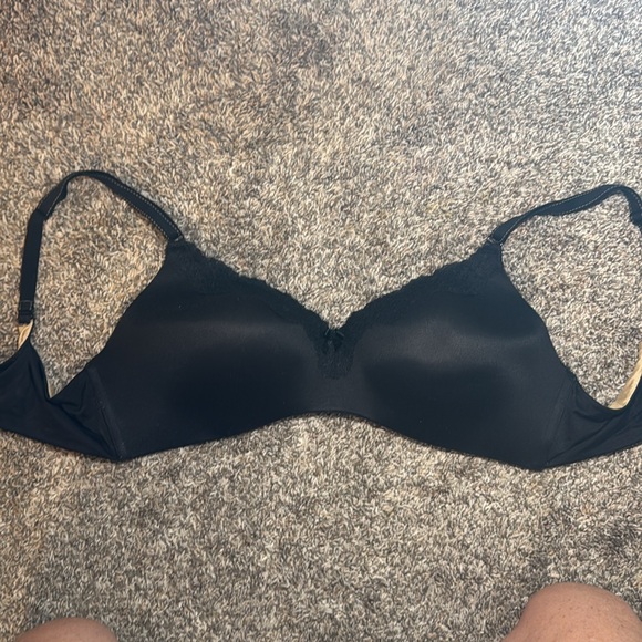Maidenform | Intimates & Sleepwear | 38c Maidenform Wireless Black Lace ...